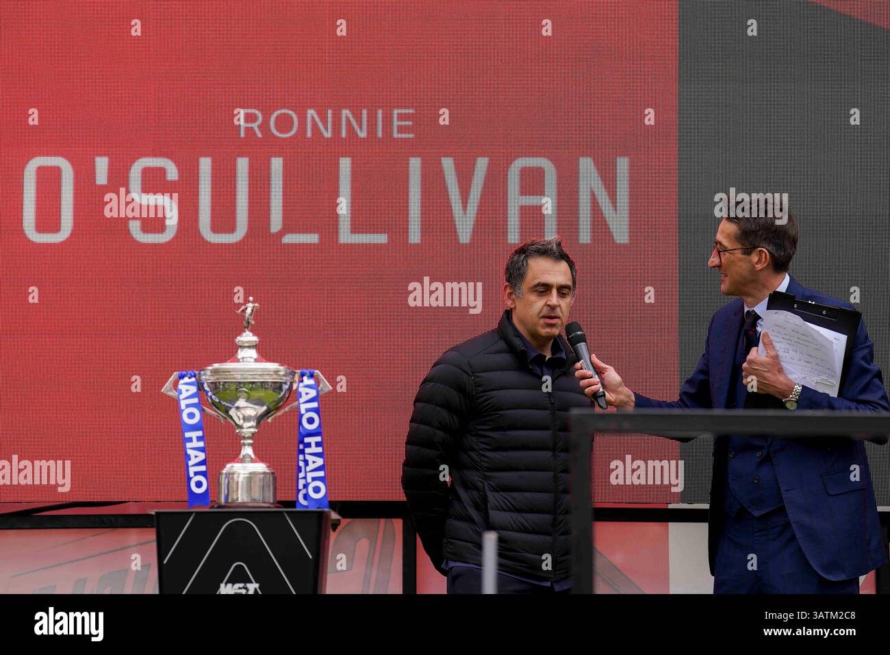 Ronnie O'Sullivan interview with Rob Walker during the 2025 Halo World ...