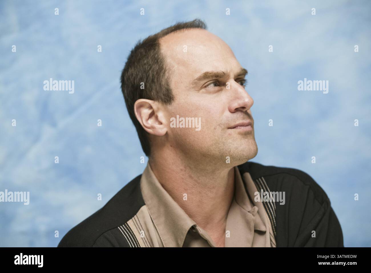 August 23, 2004 - U.S. - Christopher Meloni promoting his TV series ...