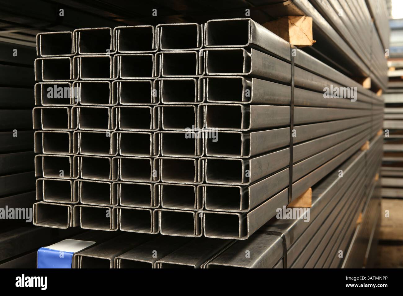 Flat steel pipe product group square pipe Construction steel products ...