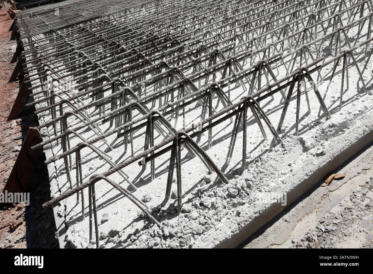detail of steel rebar net for road bridge construction Stock Photo - Alamy