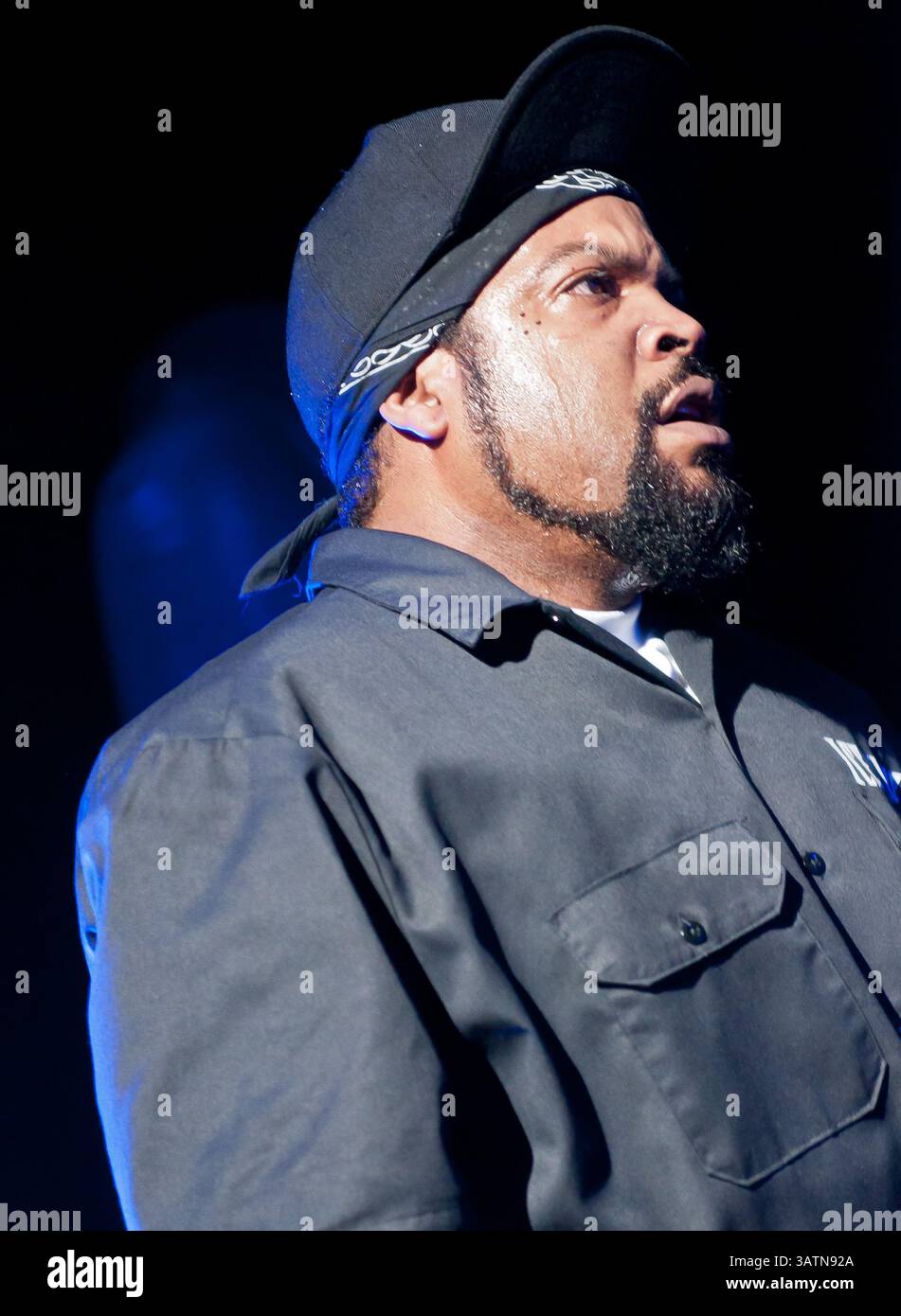 Dte cube hi-res stock photography and images - Alamy