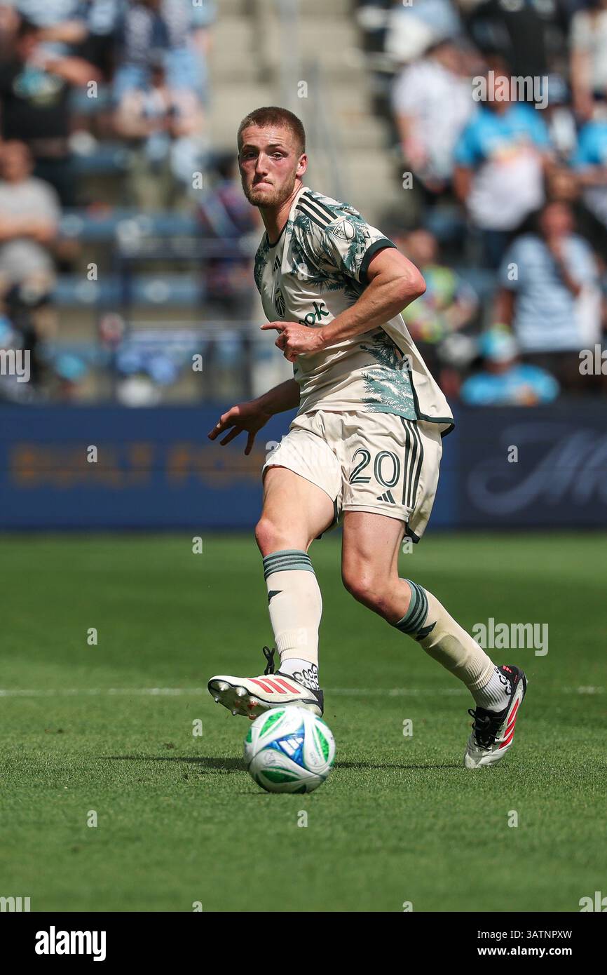 Kansas City, KS, USA. 13th Apr, 2025. Portland Timbers defender Finn ...