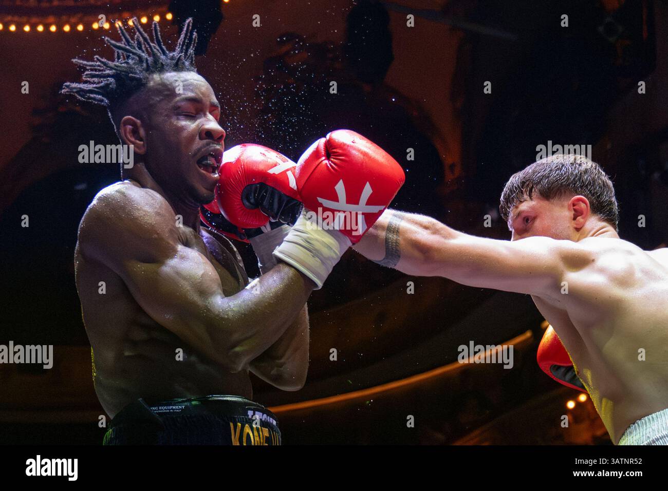 Bern, Stadttheater, Boxen statt Theater, Felix Meier from, Switzerland. 18th Apr, 2025. fights ...