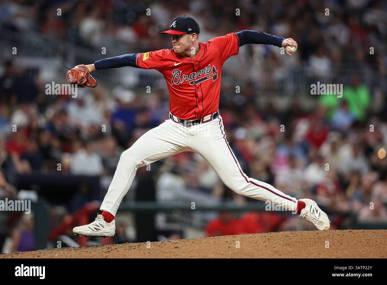 Atlanta Braves pitcher Aaron Bummer delivers in the sixth inning of a ...