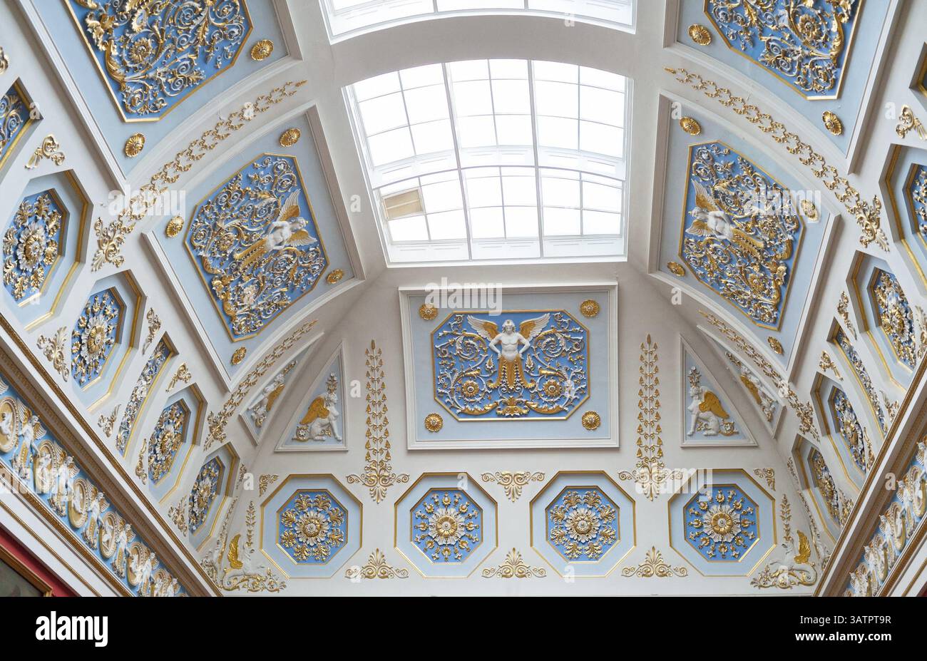 Arched skylight hi-res stock photography and images - Alamy