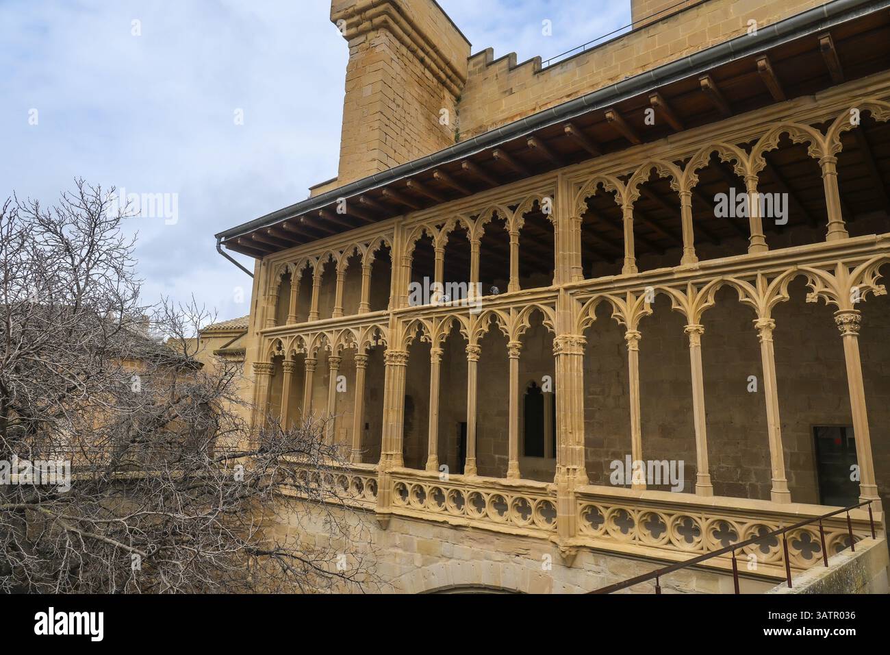 Showcasing impressive archways hi-res stock photography and images - Alamy