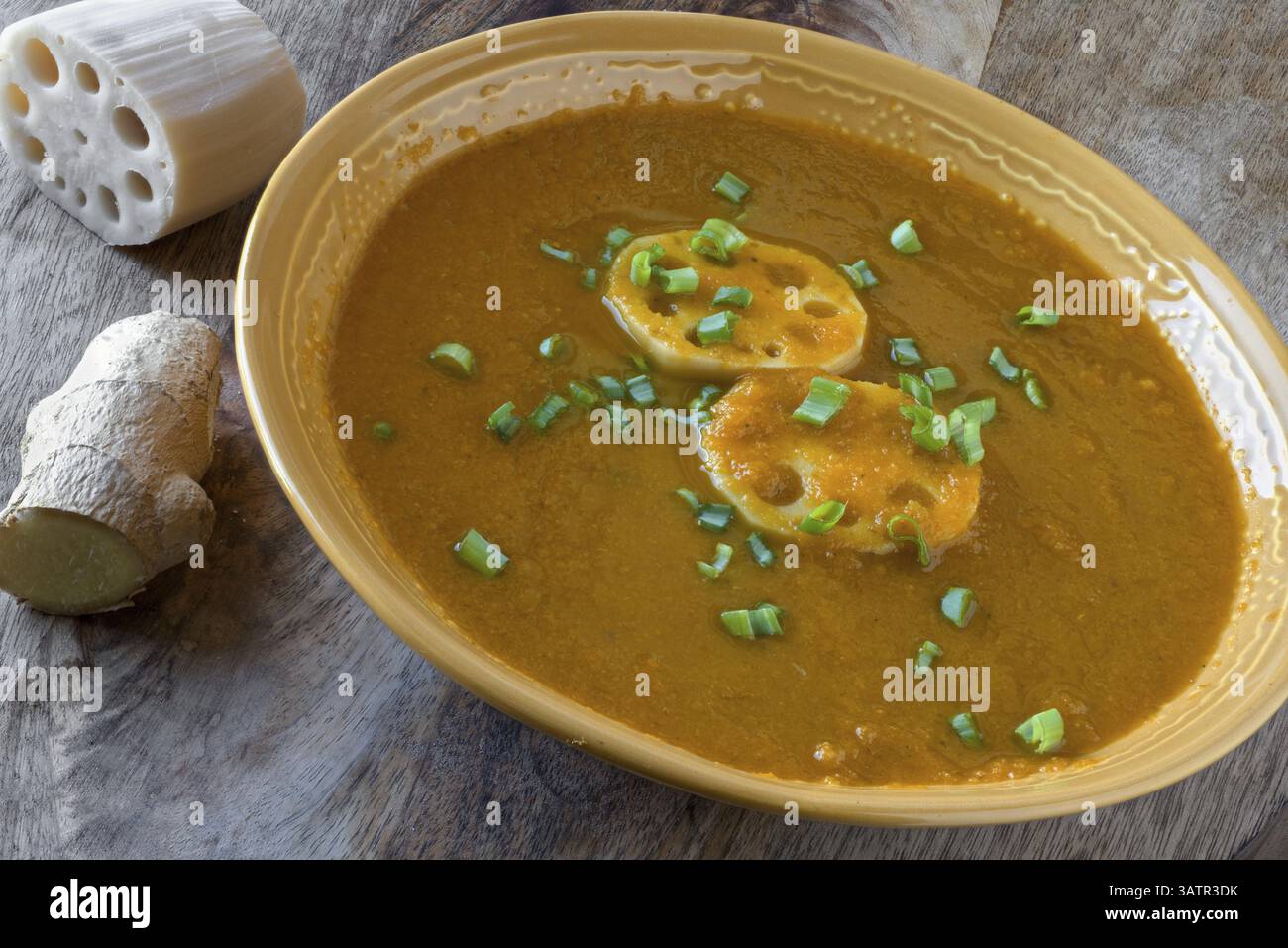 Lotus ginger hi-res stock photography and images - Alamy