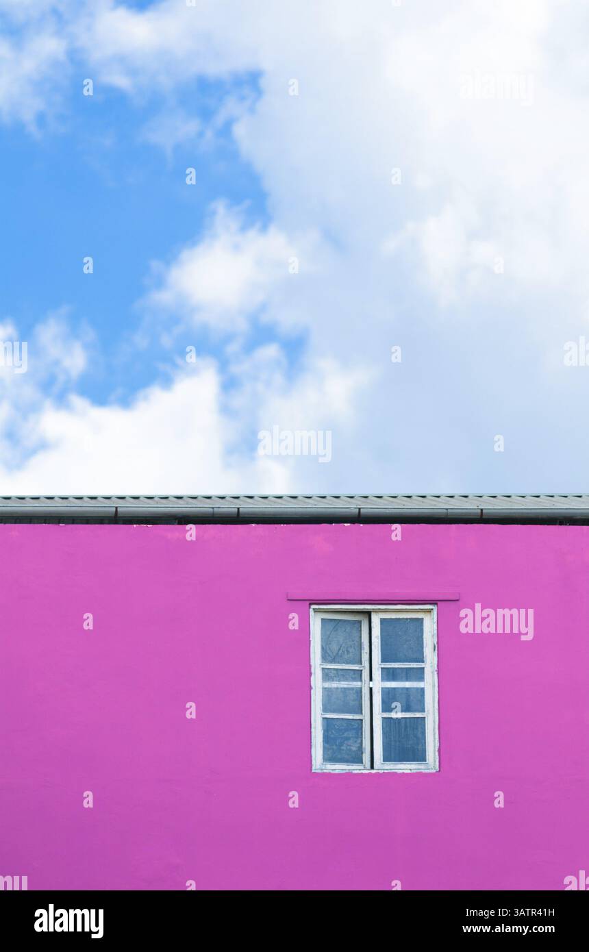 Magenta sky blue skies hi-res stock photography and images - Alamy