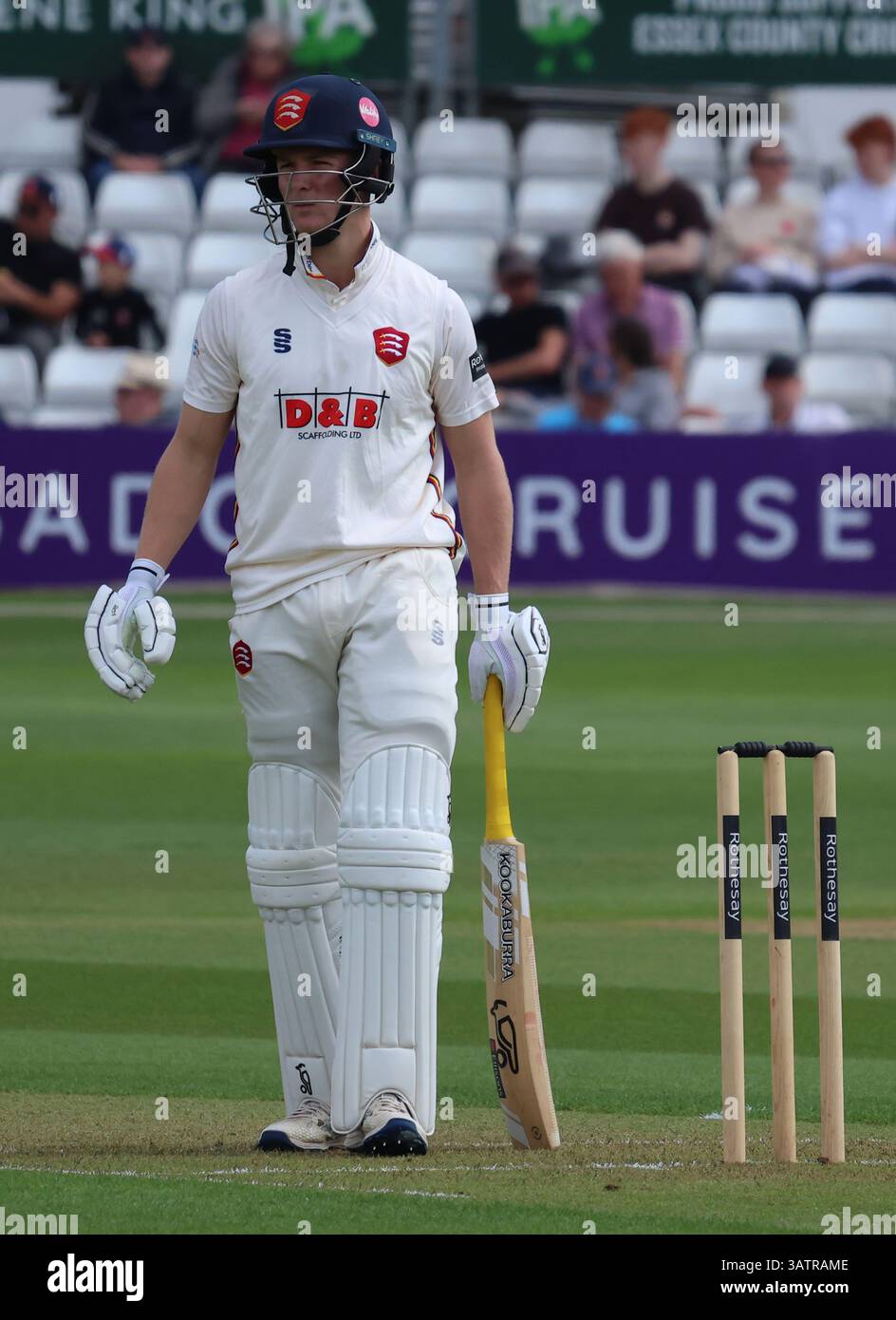 Chelmsford, UK. 18th Apr, 2025. CHELMSFORD, ENGLAND:- Essex's Charlie ...