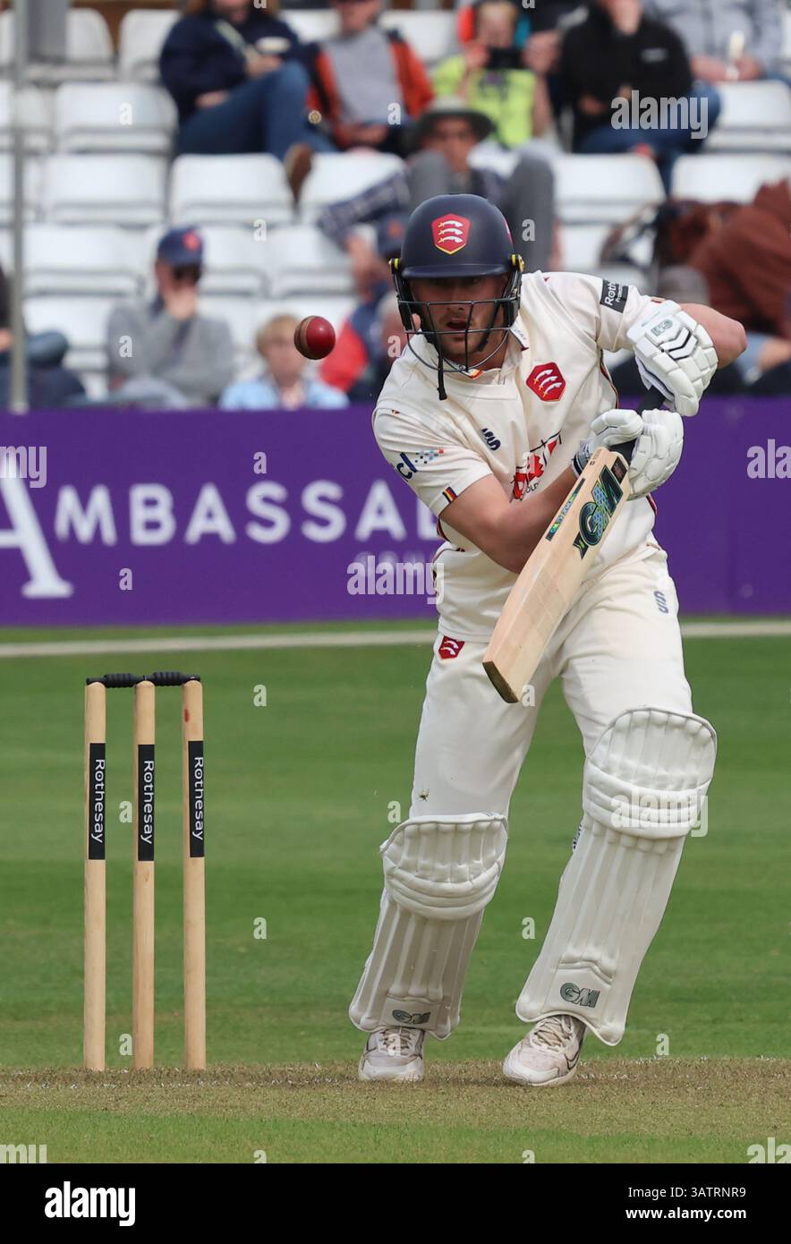 Chelmsford, UK. 18th Apr, 2025. CHELMSFORD, ENGLAND:- Essex's Noah ...