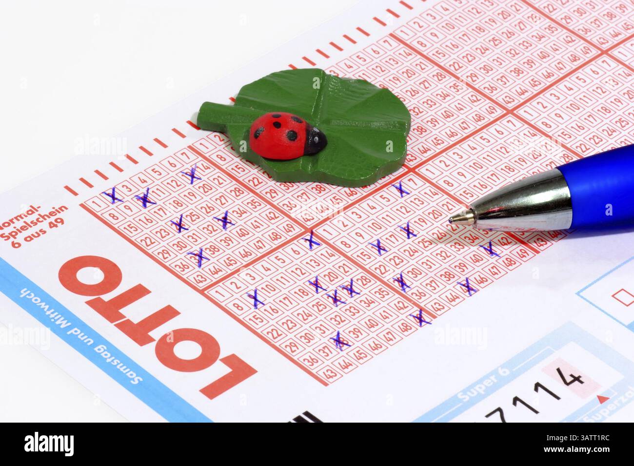 Lucky winner tickets happy hi-res stock photography and images - Alamy