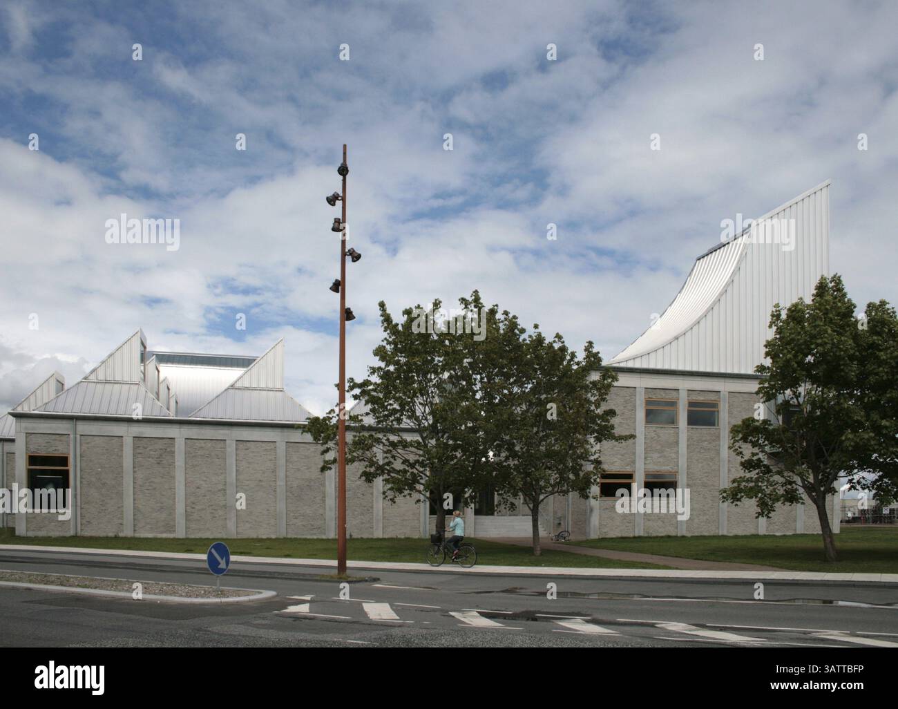 The Utzon Centre in Alborg/Denmark, which opened in spring 2008. Joern ...