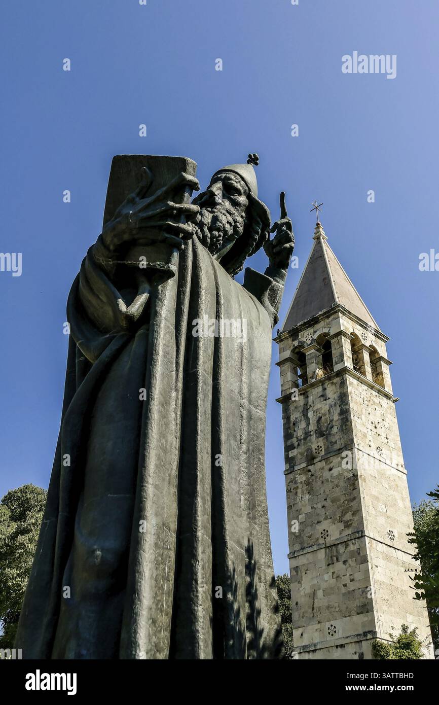 Statue of jesus on cross, beautiful photo digital picture Stock Photo ...
