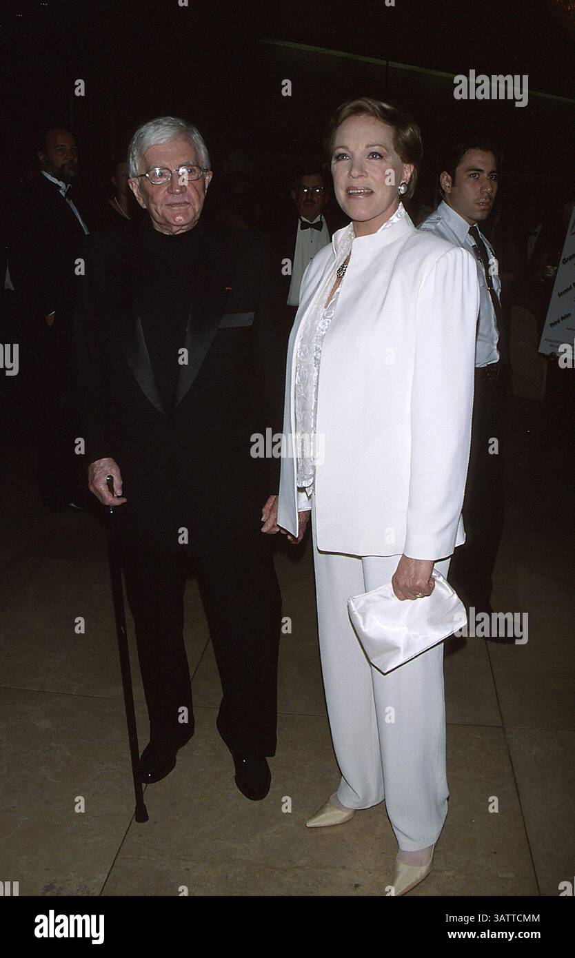 May 31, 2002 - Los Angeles, CA, USA - K21568MR: 11TH ANNUAL ELLA WARD TO PLACIDO DOMINGO.BEVERLY ...