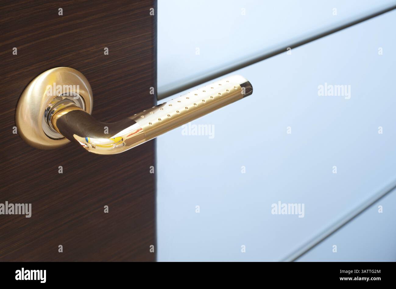 Gold coloured handle hi-res stock photography and images - Alamy