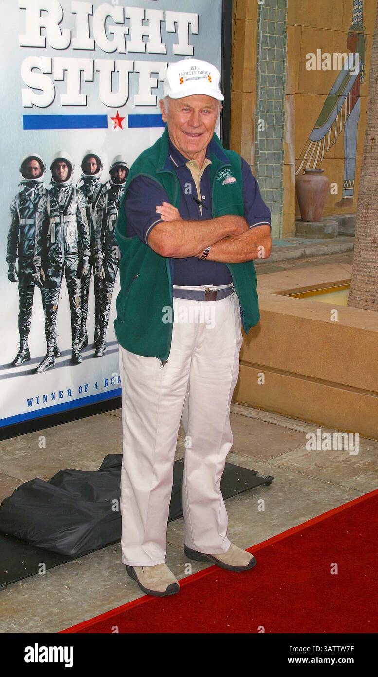 Chuck yeager general hi-res stock photography and images - Alamy