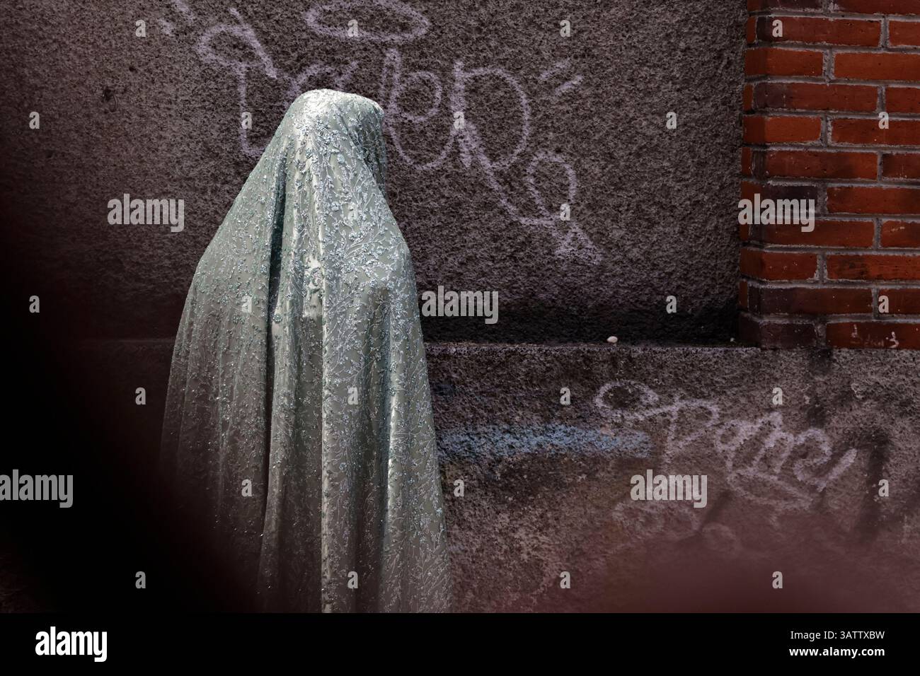 Mexico, Cdmx, Mexico. 18th Apr, 2025. The Tenorios area is part of the ...