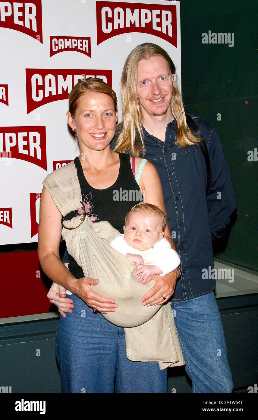 Sept. 4, 2003 - Beverly Hills, CA, USA - K32423MR - .CAMPER - STORE ...