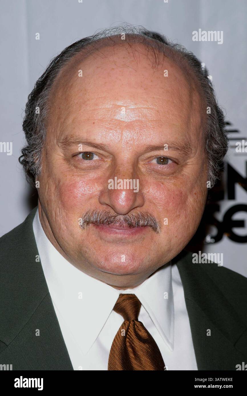 Jan. 22, 2004 - Bel Air, CALIFORNIA, USA - K34886MR.CAST OF ''NYPD BLUE ...