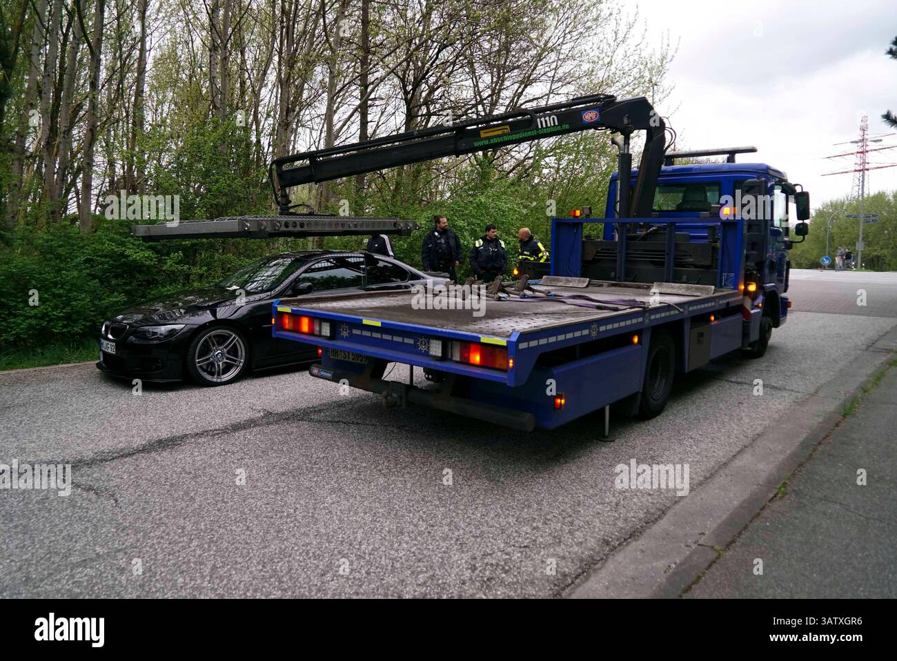 Abschleppdienst Abschlepper ziehen PKW aus dem Verkehr sicherstellung ...