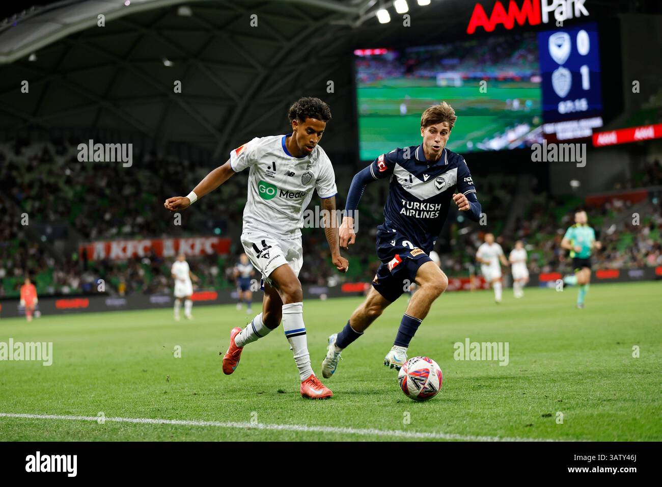 Marlee Francois of Auckland FC and Kasey Bos of Melbourne Victory FC ...