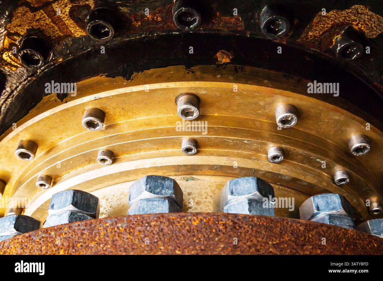 Large bolted connection. Basis for attaching an azimuth thruster on a ...