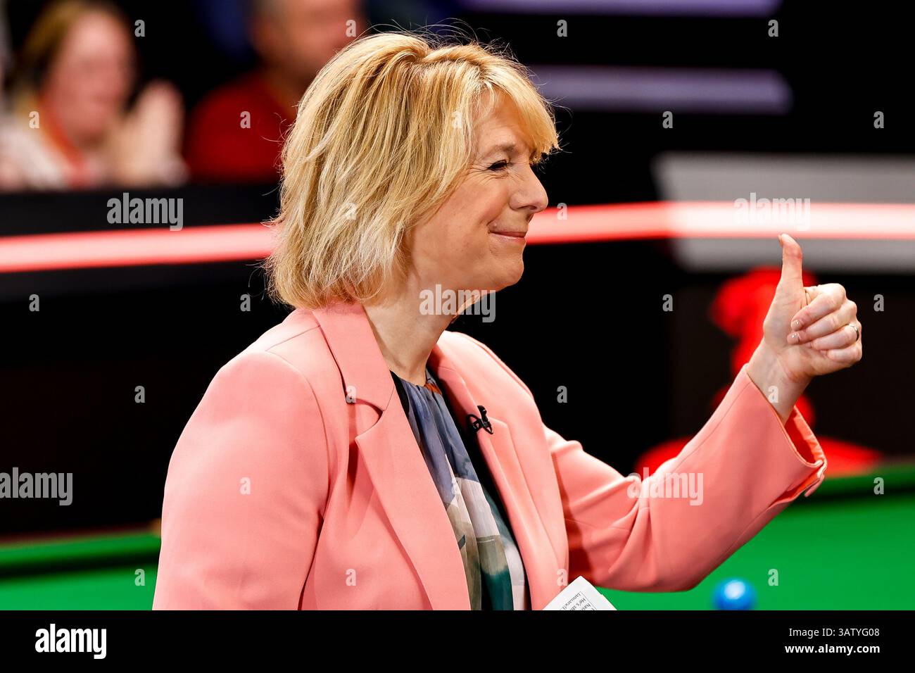 Sheffield, UK. 19th Apr, 2025. BBC presenter Hazel Irvine during the ...