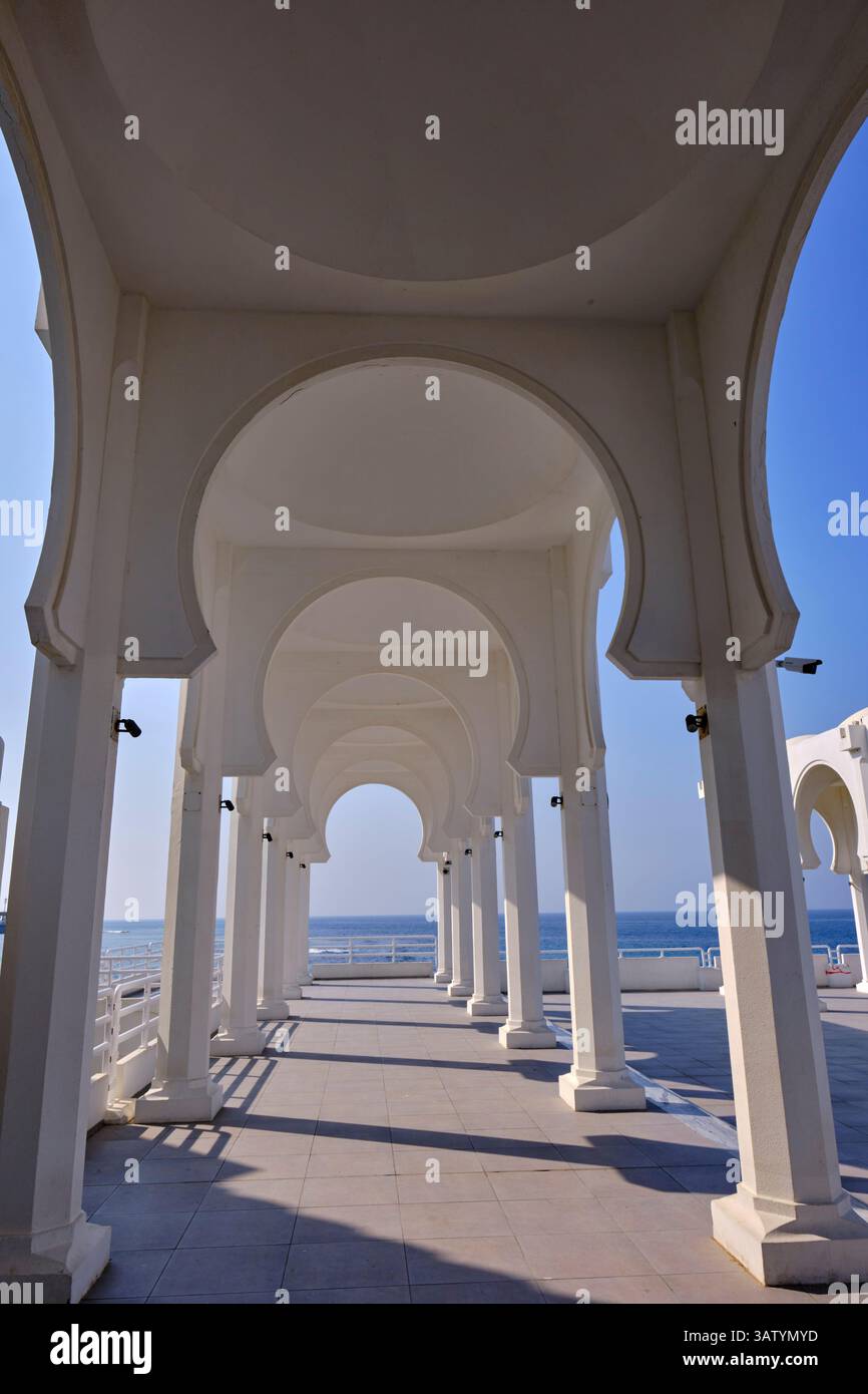 Saudi Arabia, Makkah Province, Jeddah, Corniche, Al Rahmah Mosque Stock ...