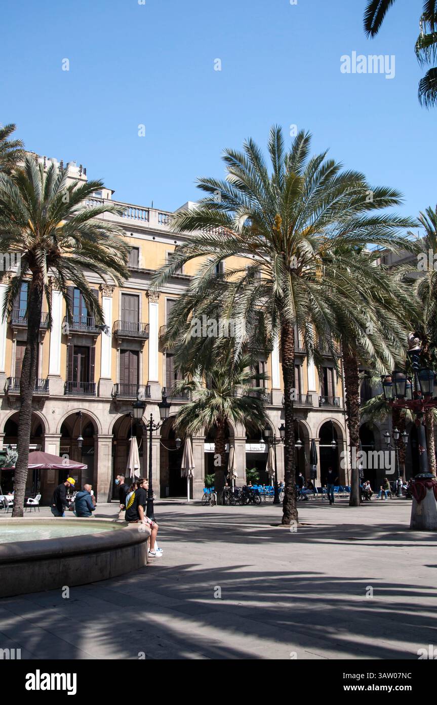 Plaza Real designed by Francesc Daniel Molina, Barcelona, Gothic ...