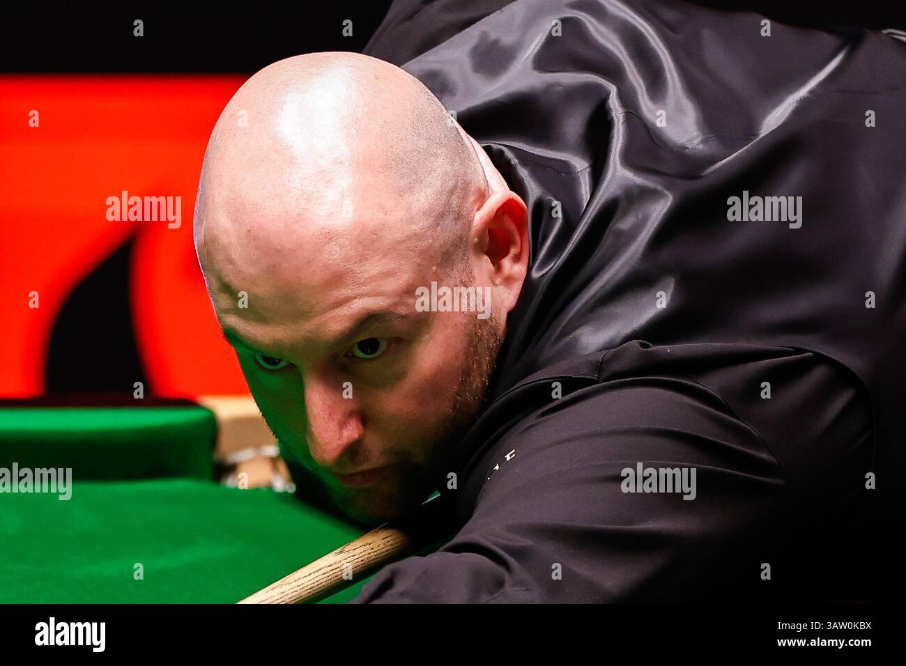 Matthew Selt during the 2025 Halo World Snooker Championship Round 1 ...