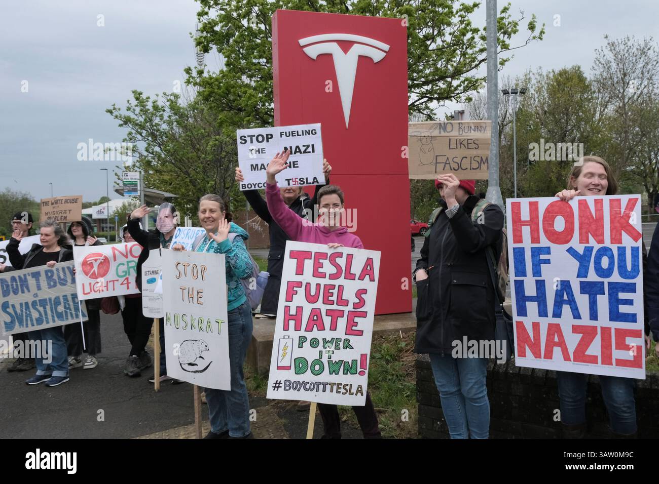 Bristol, UK. 19th April 2025. Bristol Tesla Takedown with Americans for ...