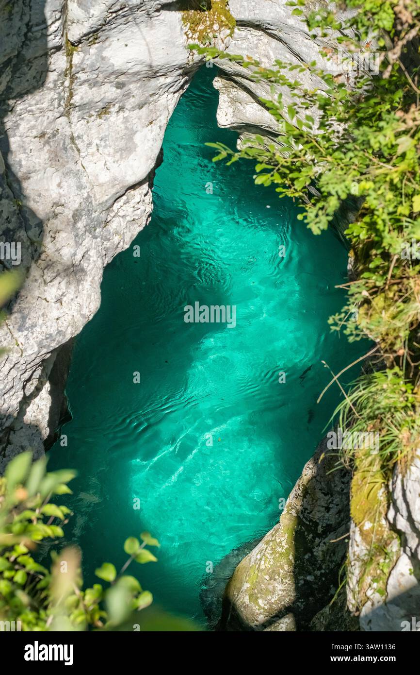 Emerald alpine water of Soca mountain river in Slovenia, Triglav ...