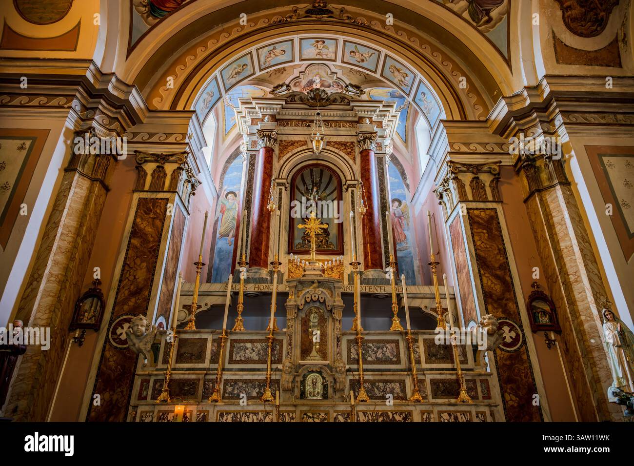 The church has a commissar cross plan with six side chapels. The ...