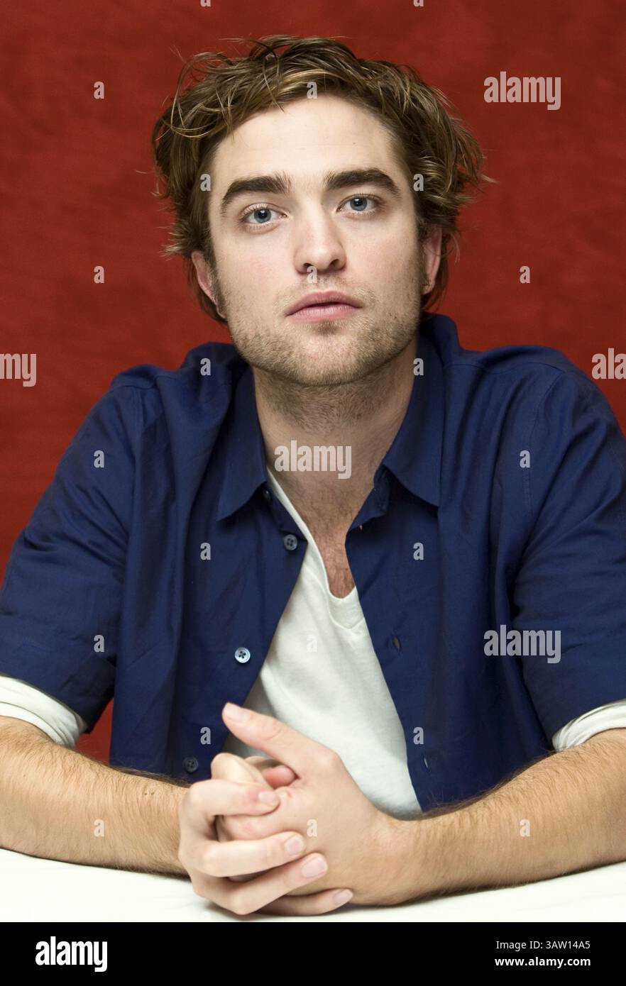 November 8, 2008 - Hollywood, California, U.S. - ROBERT PATTINSON ...