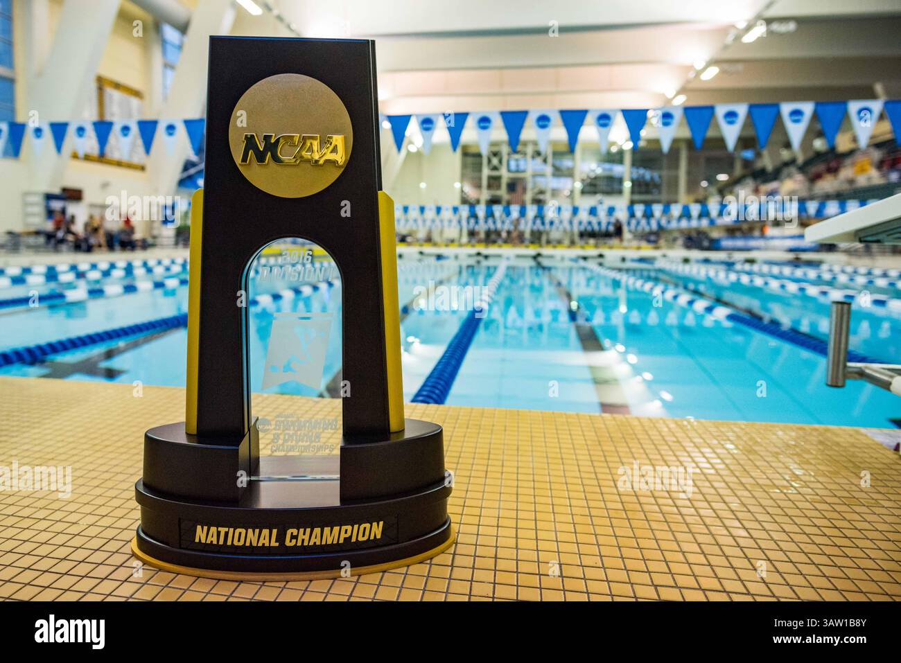 Georgia tech campus recreation center hi-res stock photography and ...