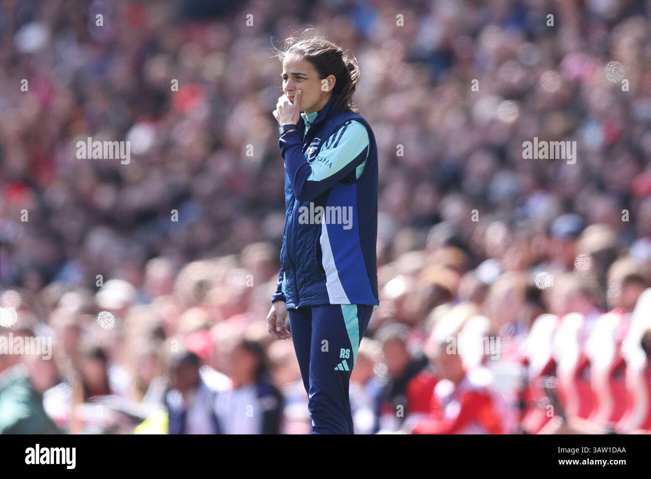 London, UK. 19th Apr, 2025. Renne Slegers, head coach of Arsenal during ...