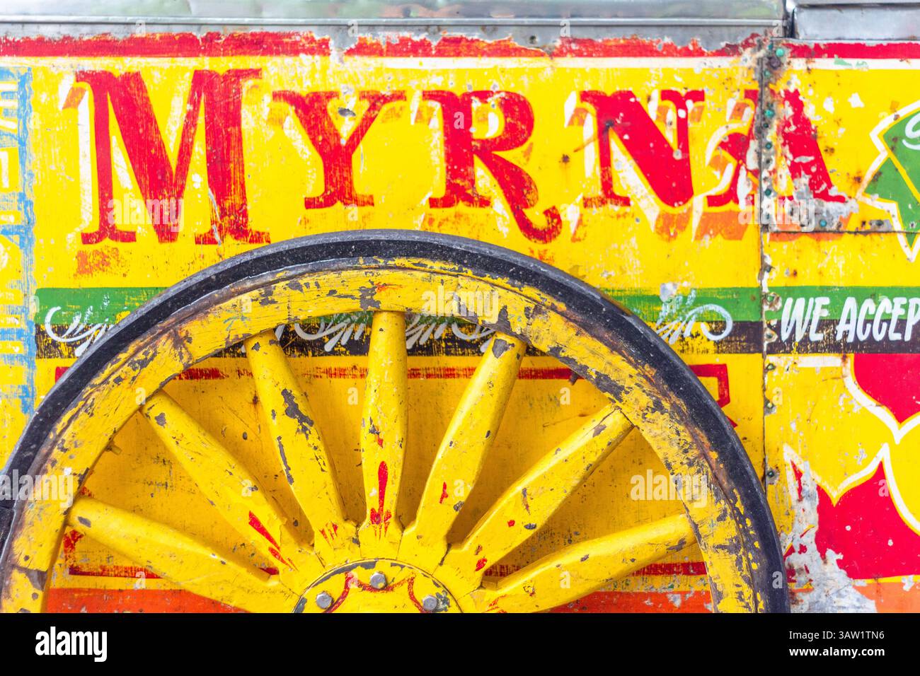 Pinoy street life hi-res stock photography and images - Alamy