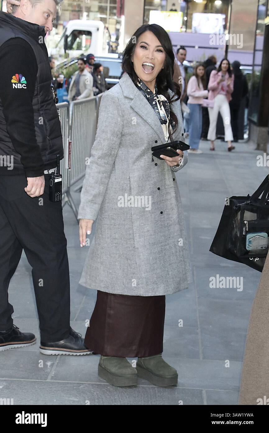 New York, NY, USA. 17th Apr, 2025. Dr, Sandra Lee seen at NBC's Today ...