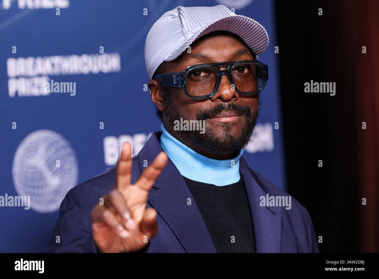 SANTA MONICA, LOS ANGELES, CALIFORNIA, USA - APRIL 05: American rapper ...
