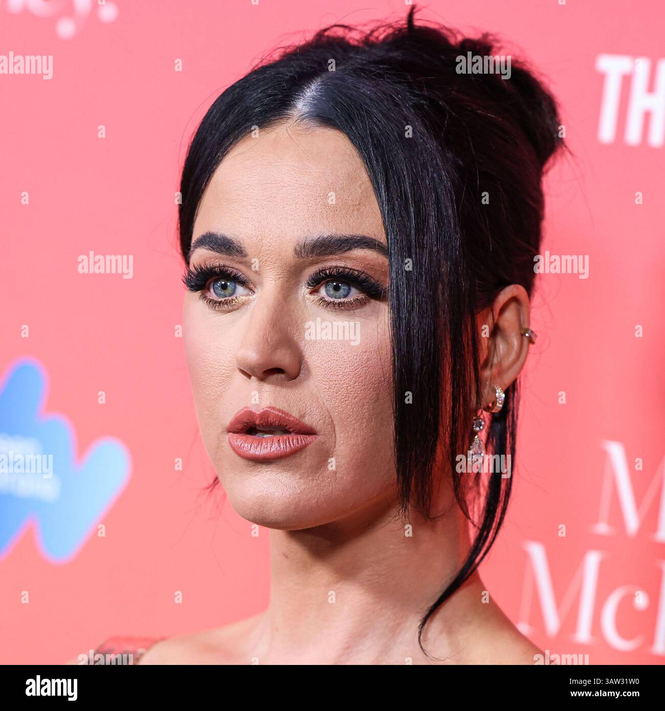 (FILE) Katy Perry Receives Backlash After Blue Origin Space Flight. LOS ...