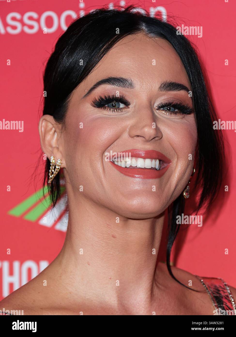 (FILE) Katy Perry Receives Backlash After Blue Origin Space Flight. LOS ...