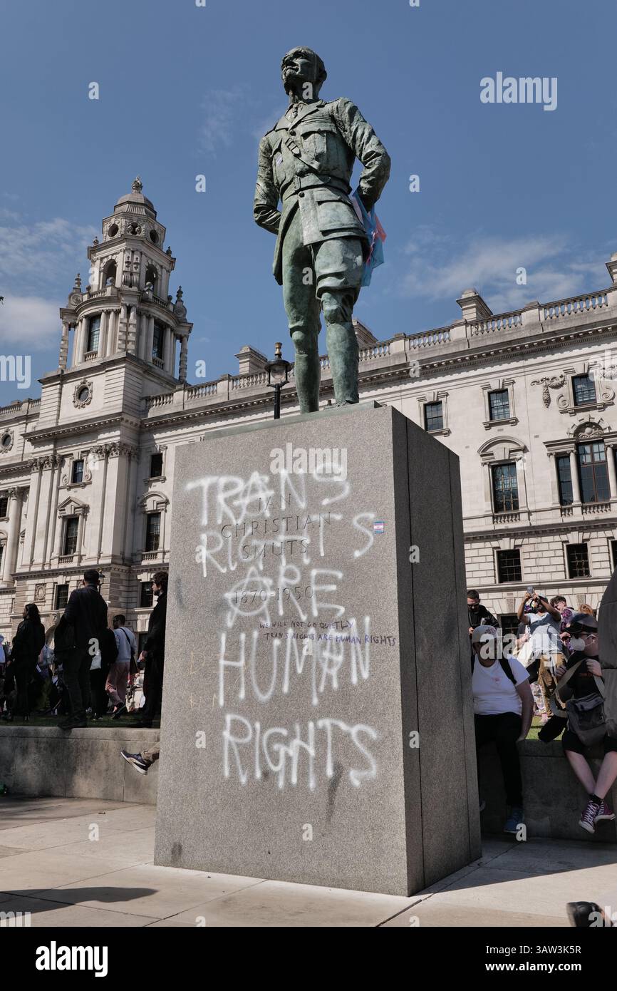 London, UK. 19th Apr, 2025. 19 MAR 2025 London /UKStand Up For Trans ...