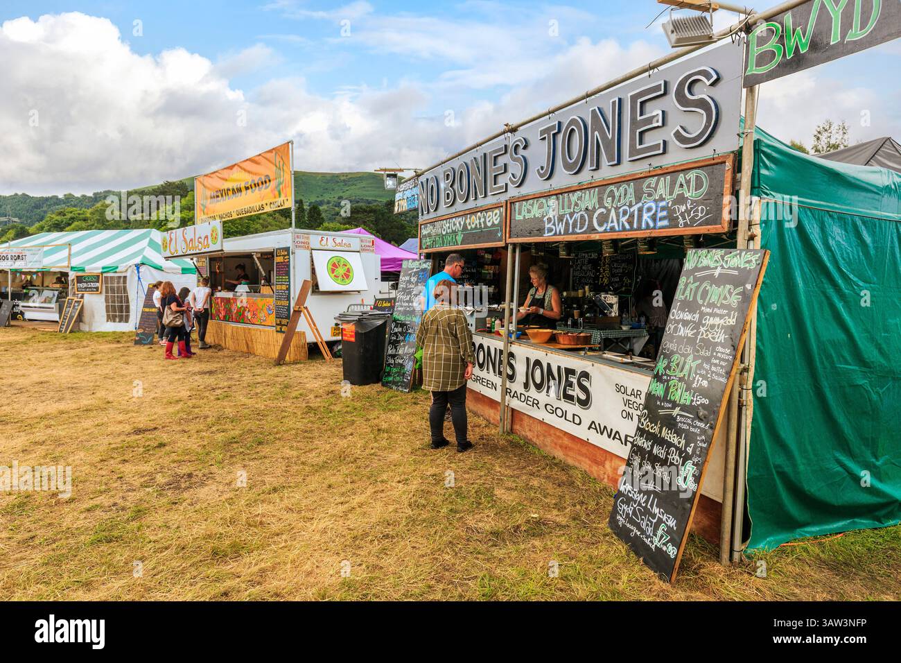 Food stands with Welsh and English languages, National Eisteddfod ...