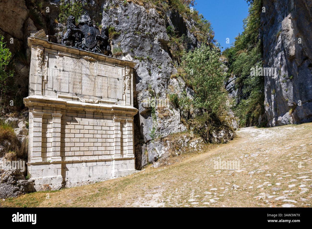 Monument charles emmanuel ii hi-res stock photography and images - Alamy