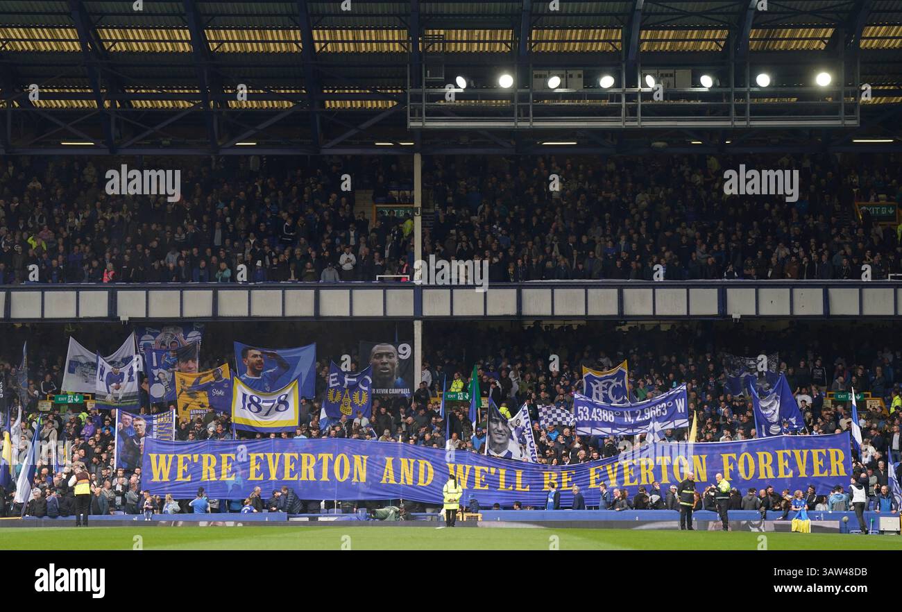 Liverpool, UK. 19th Apr, 2025. Everton fans unveil giant banners before ...