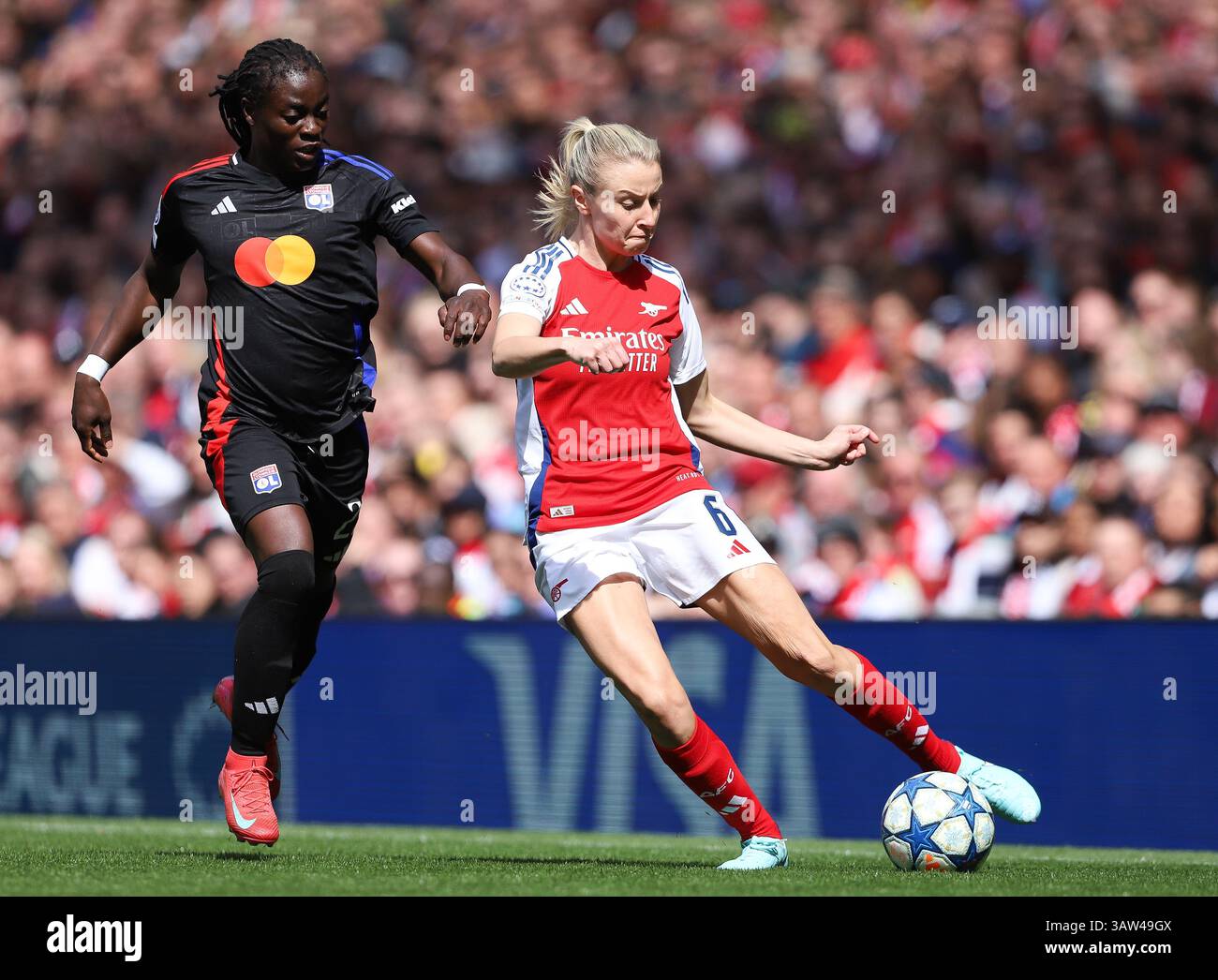 Tabitha Chawinga and Leah Williamson during the UEFA Champions League ...