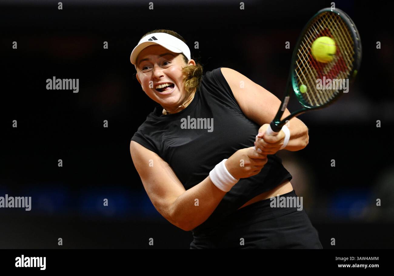 Stuttgart, Germany. 19th Apr, 2025. Tennis: WTA Tour - Stuttgart ...