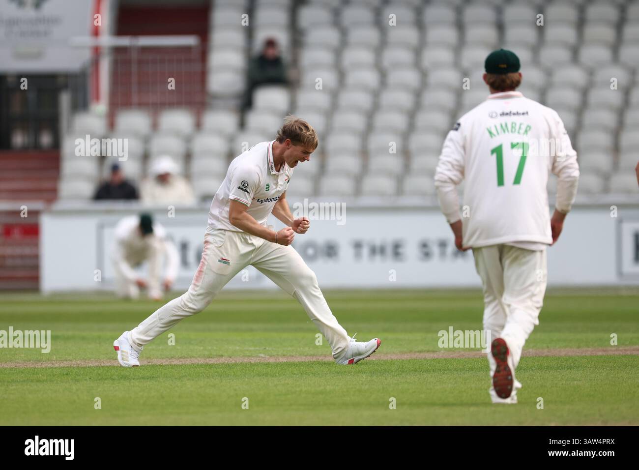 Manchester, United Kingdom, 19th April 2025. WICKET - Leicestershire's ...