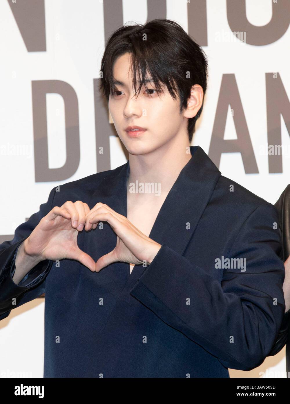 Seoul, South Korea. 18th Apr, 2025. (L to R) Soobin, Huening, Kai, Beomgyu, Yeonjun and Taehyun ...