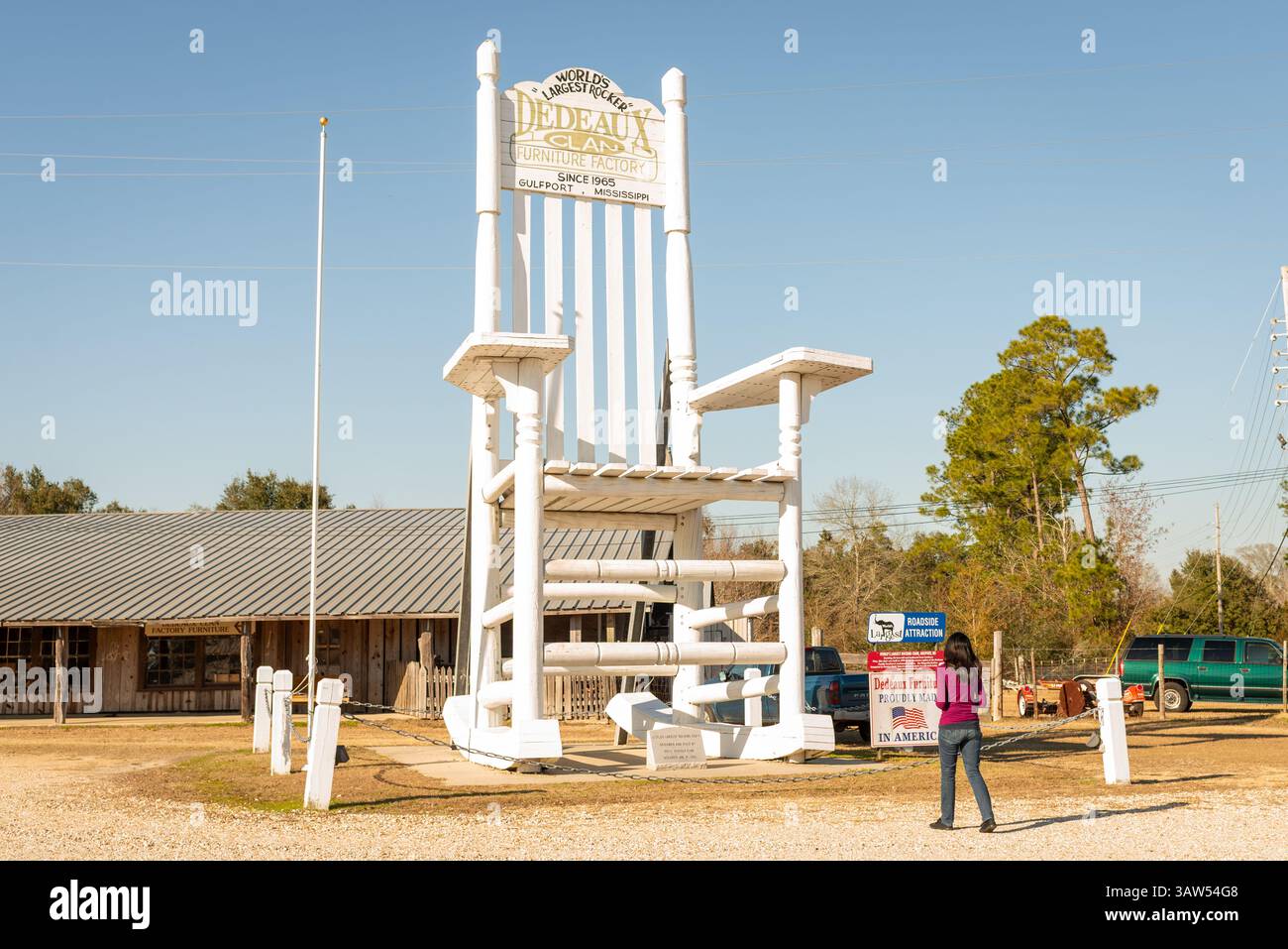 The World's Largest Rocker is a roadside oddity and attraction located ...